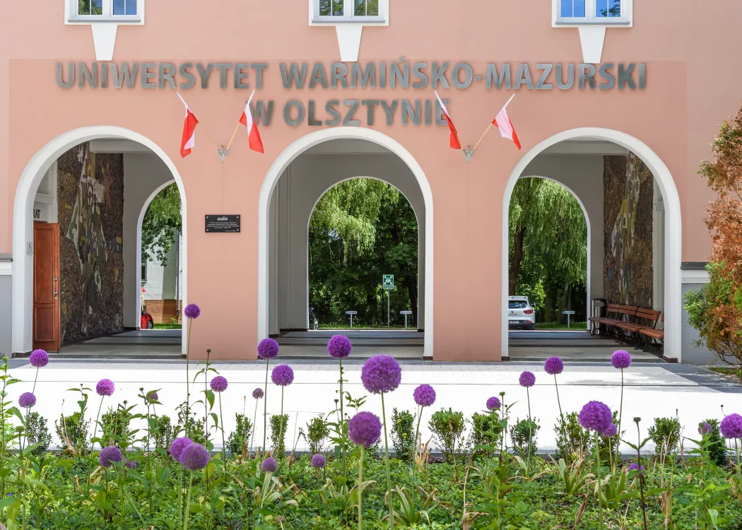 Universidad de Warmia y Mazury, Polonia, firma Convenio Erasmus con FAU ...